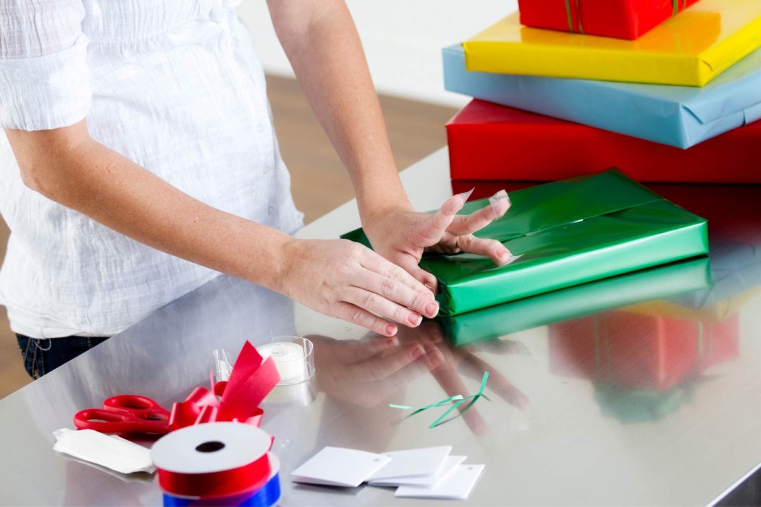 10 Ways To Give To Back to Others This Christmas • Christina All Day
