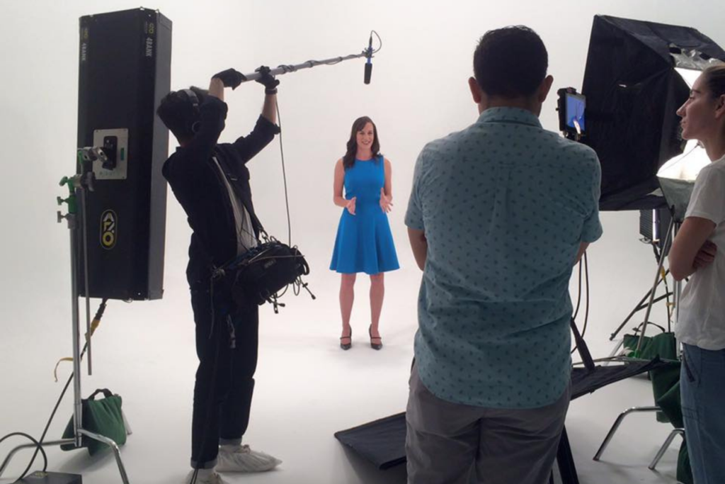 7 Tips on What to Wear for a TV Interview • Christina All Day